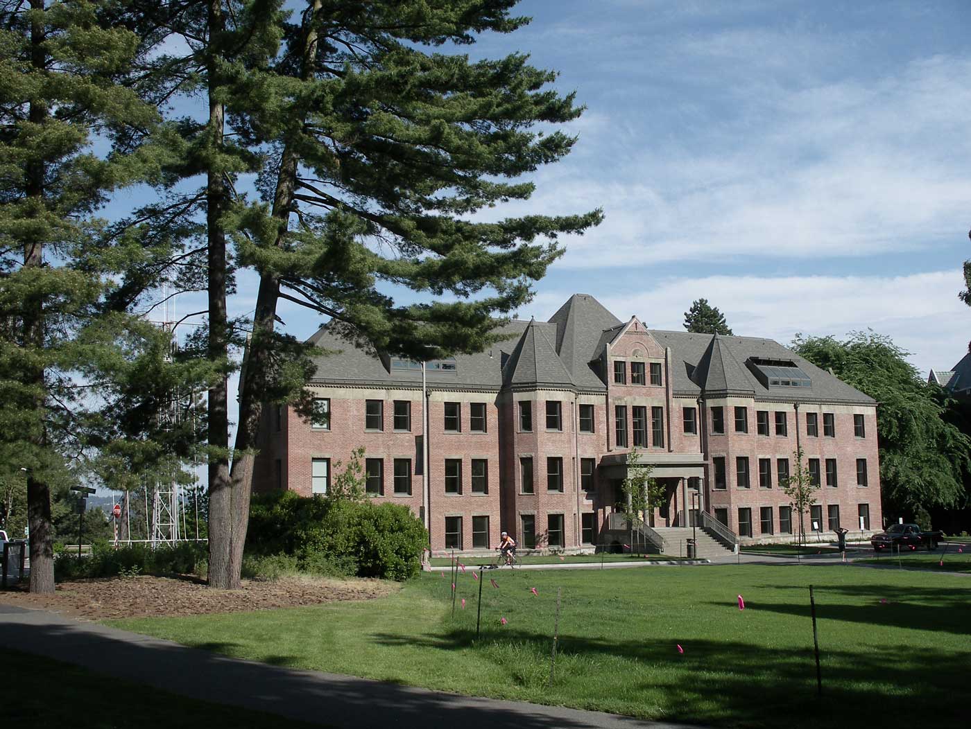 uw-clark-hall-now-web | Seattle Now & Then