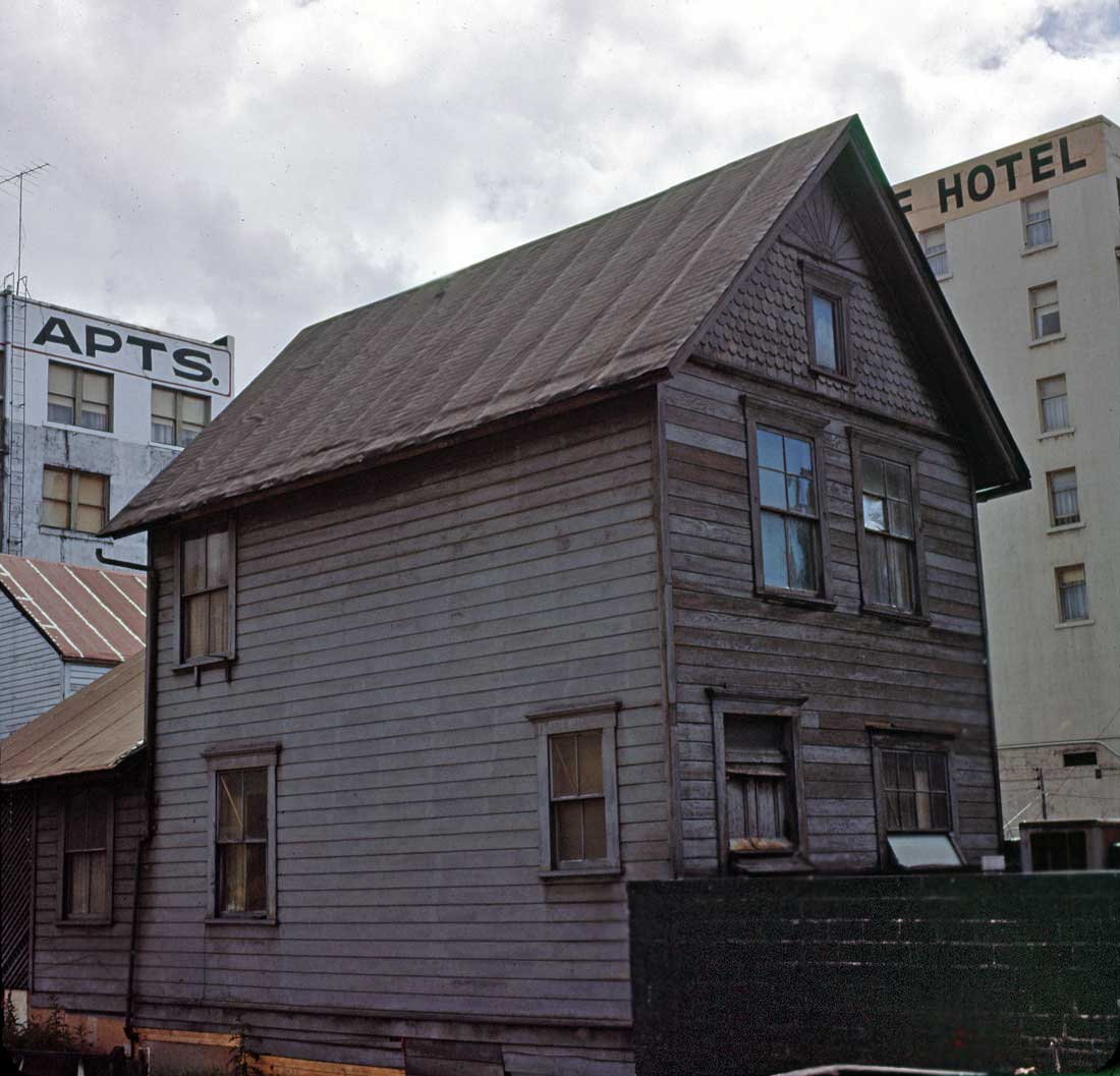 1. FS-OLD-HOUSE,-DOWNTOWN-SEATTLE-JUNE-30,-1963-WEB2 | Seattle Now & Then