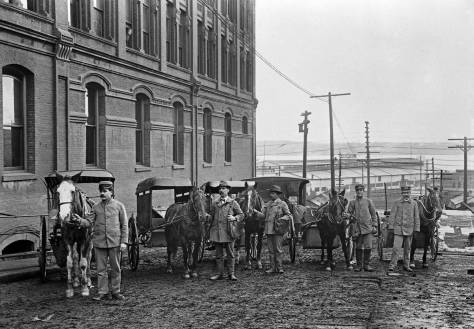 Seattle Now & Then: Post Office Teams on University Street | Seattle ...